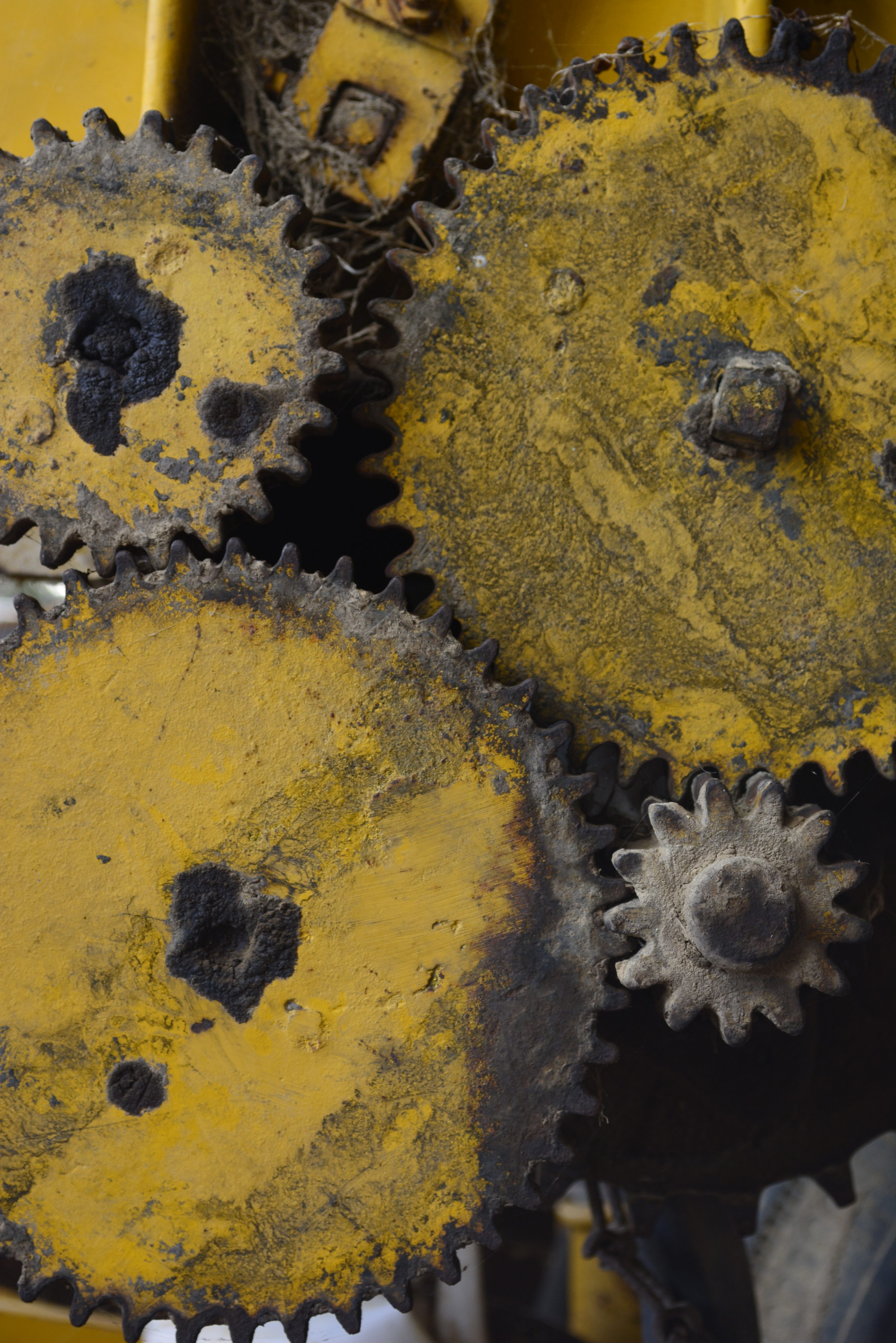 Yellow Cogs Cross Stitch Pattern - Hot Cross Stitching